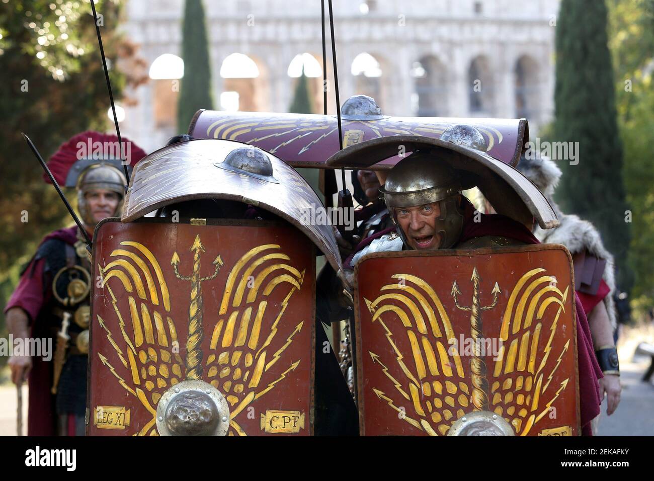 1st and 2nd century BC legionaries of the most famous Roman reenactment ...