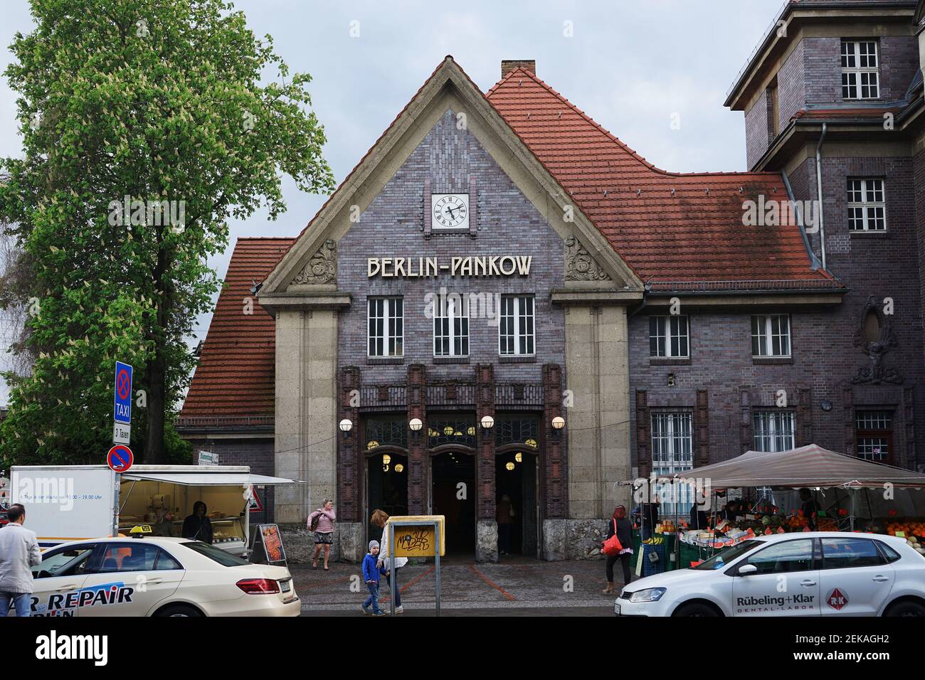 Pankow station hi-res stock photography and images - Alamy