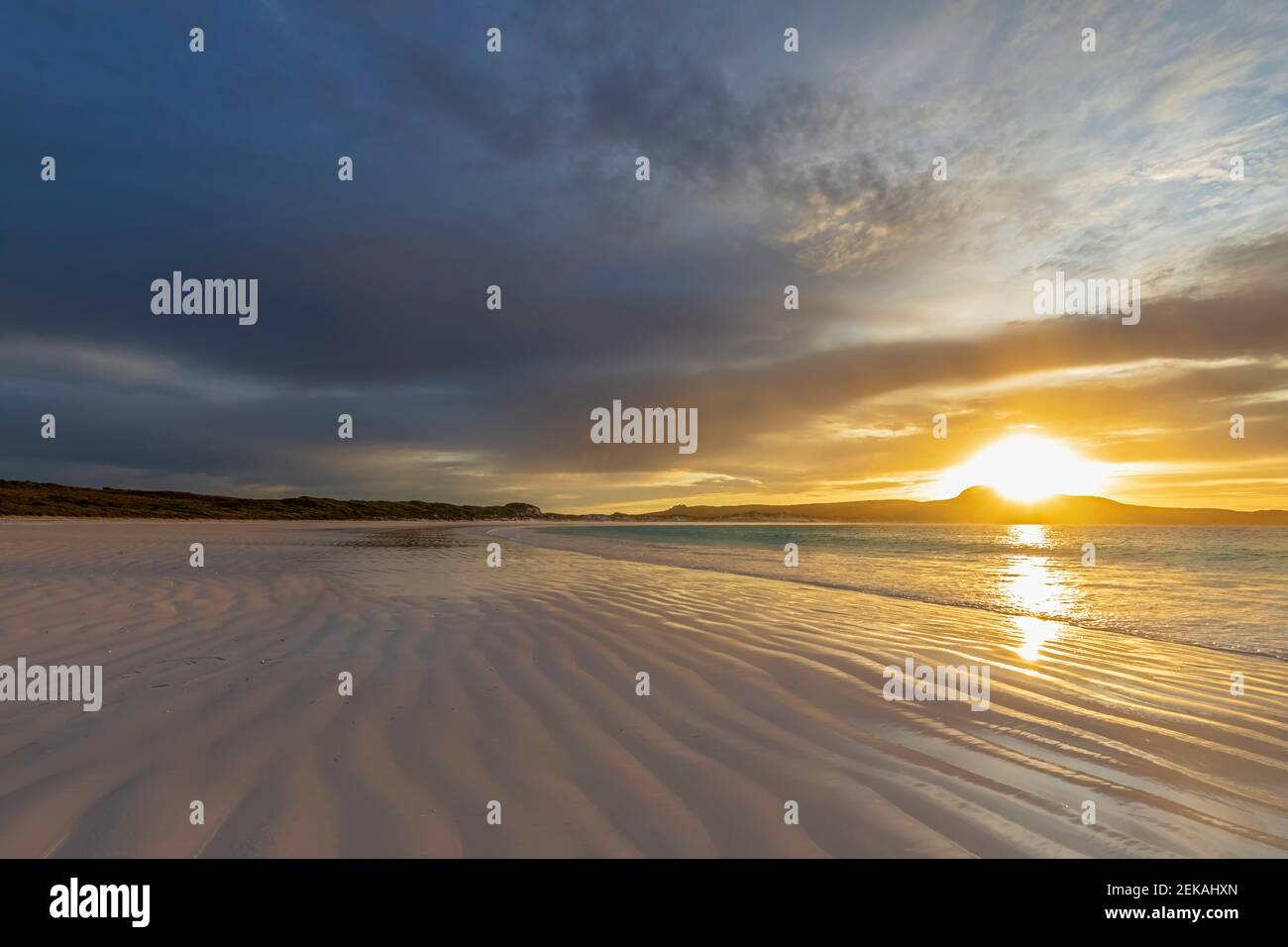 Western australia sunrise hi-res stock photography and images - Alamy