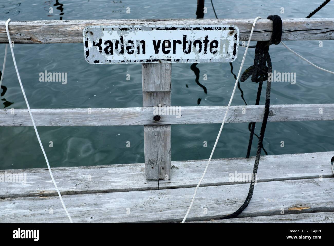 Photography prohibited sign hi-res stock photography and images - Alamy