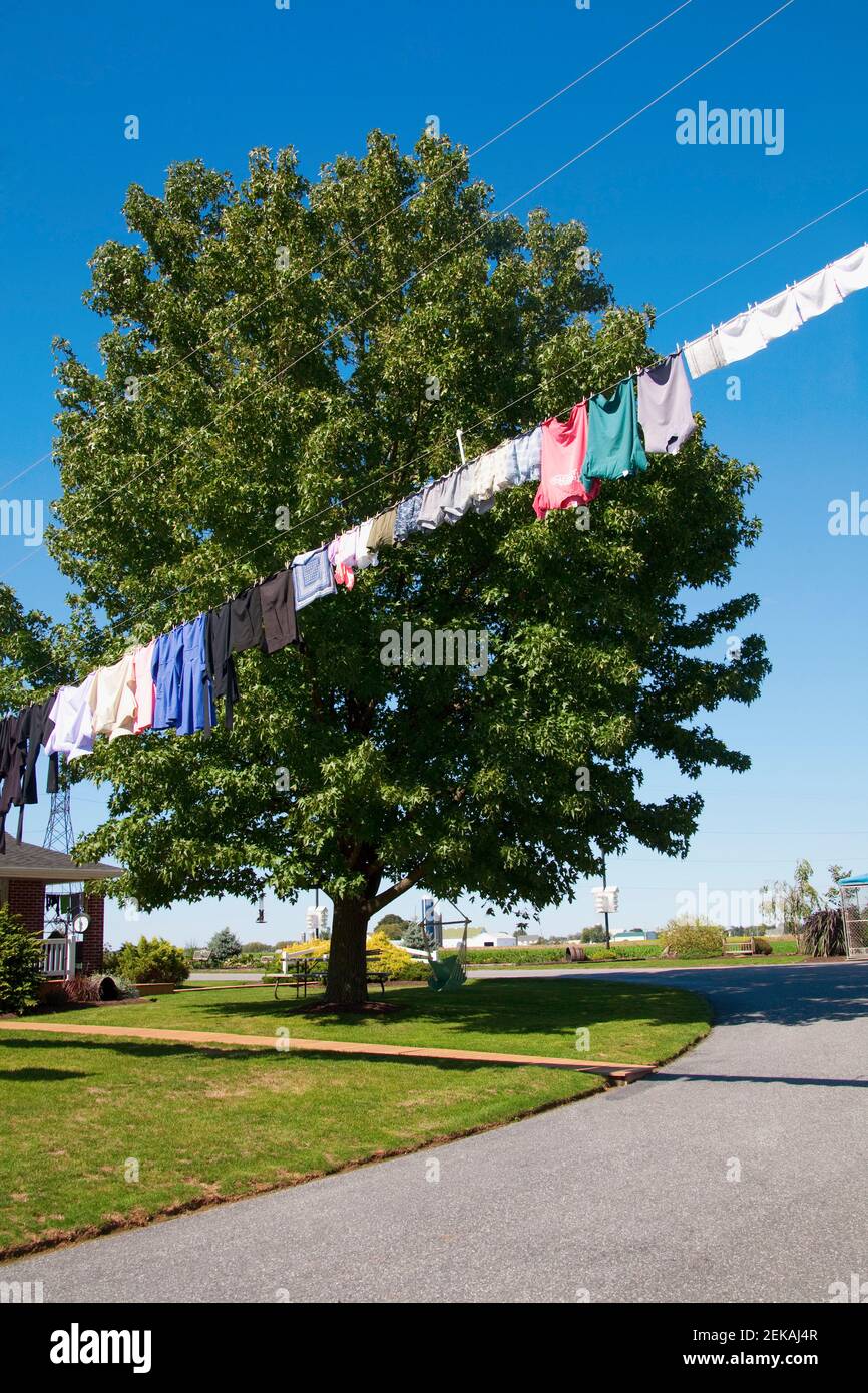Amish Laundry High Resolution Stock Photography and Images - Alamy