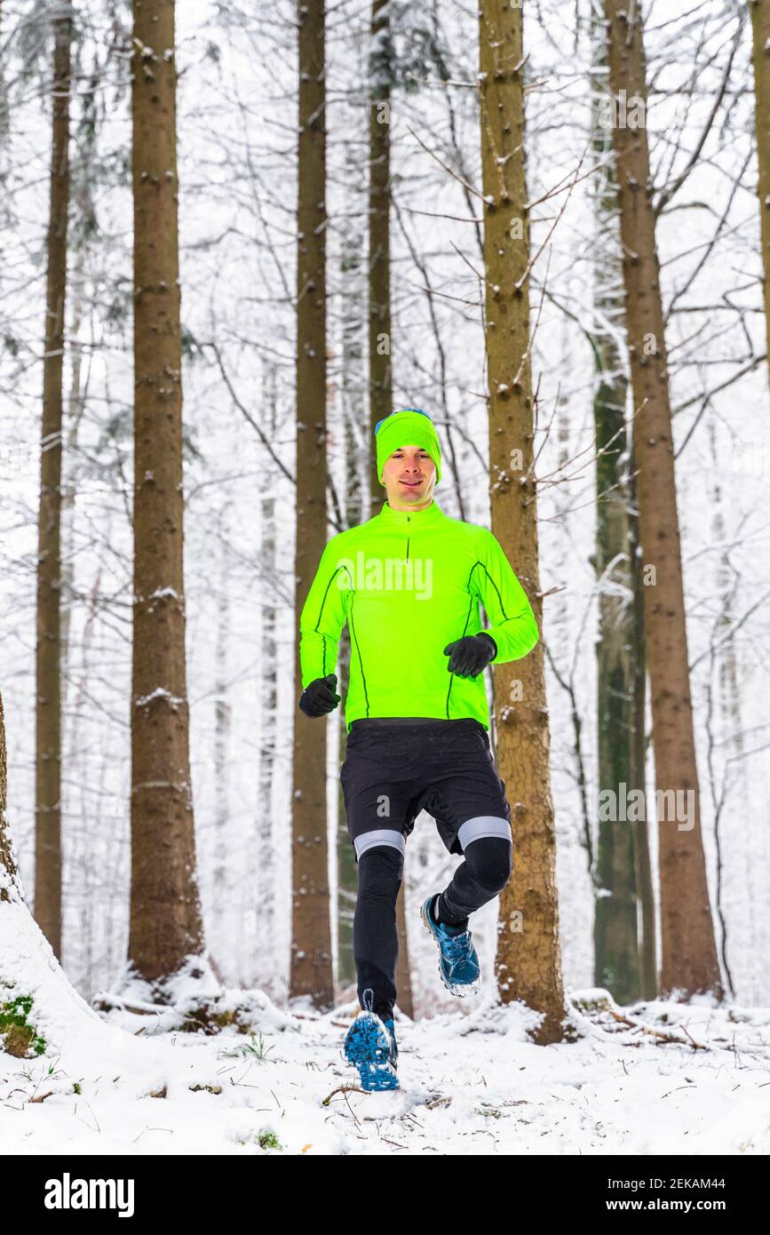 Male athlete in bright hi-res stock photography and images - Alamy