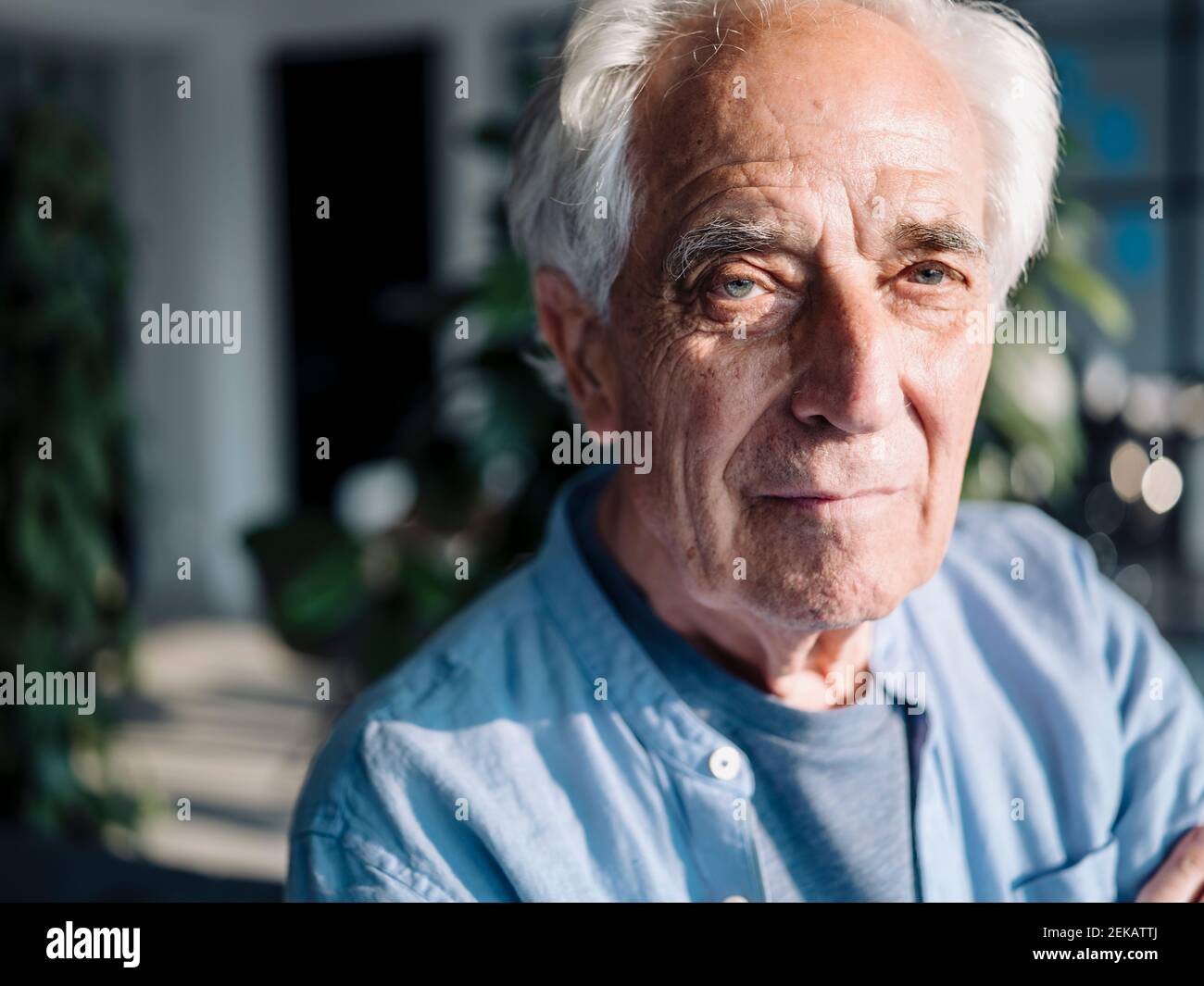 Smart businessman staring blank hi-res stock photography and images - Alamy