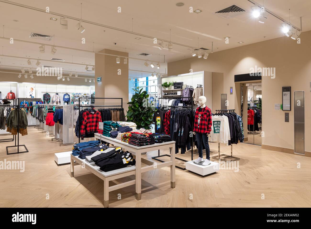 new modern store interior luxury Stock Photo - Alamy
