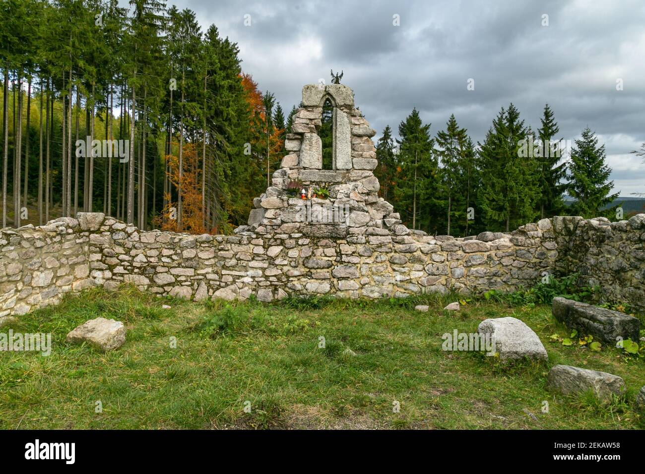 Stone nicholas architecture hi-res stock photography and images - Alamy