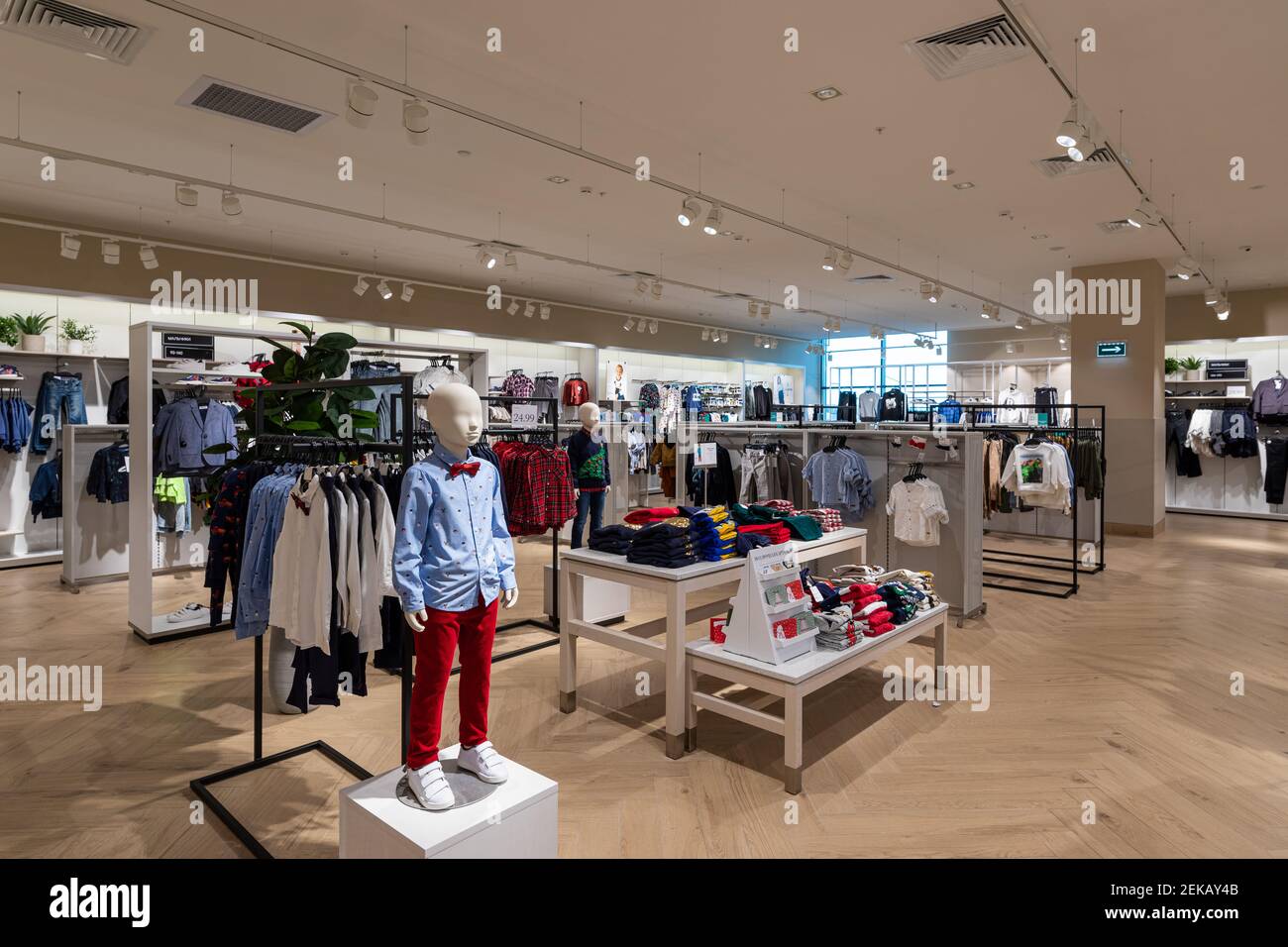 Interior in a modern shopping center Stock Photo - Alamy