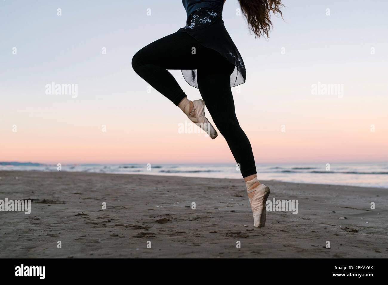 Ballet with sand hi-res stock photography and images - Alamy