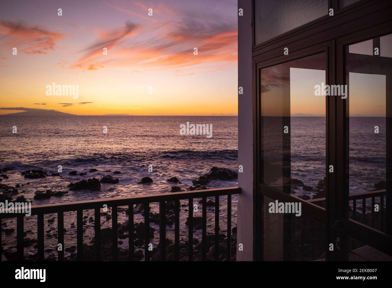 Terrace sunset spain hi-res stock photography and images - Alamy