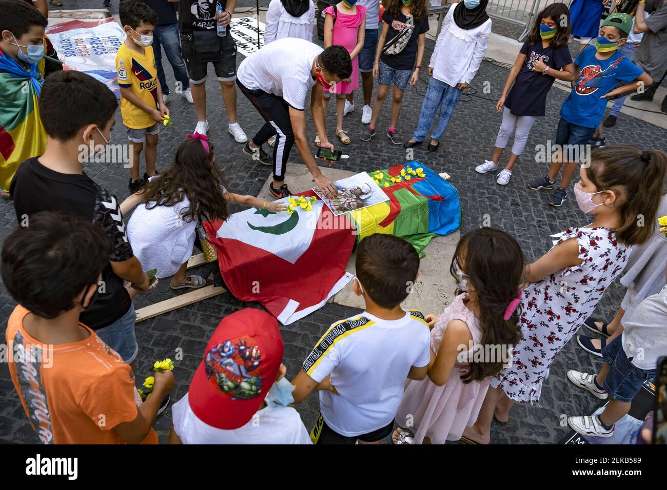 Children supporters of the popular Rif Movement (Hirak) wearing masks ...