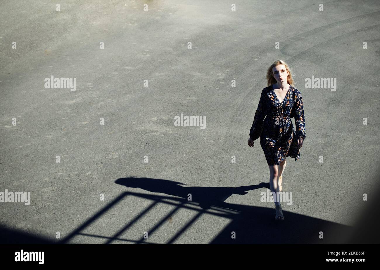 Young beautiful woman model walking hi-res stock photography and images ...