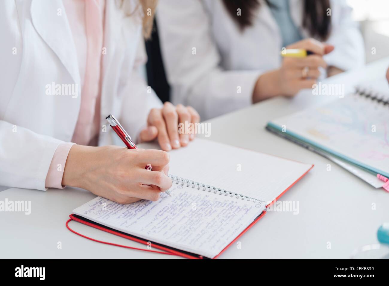 Science notes hi-res stock photography and images - Alamy