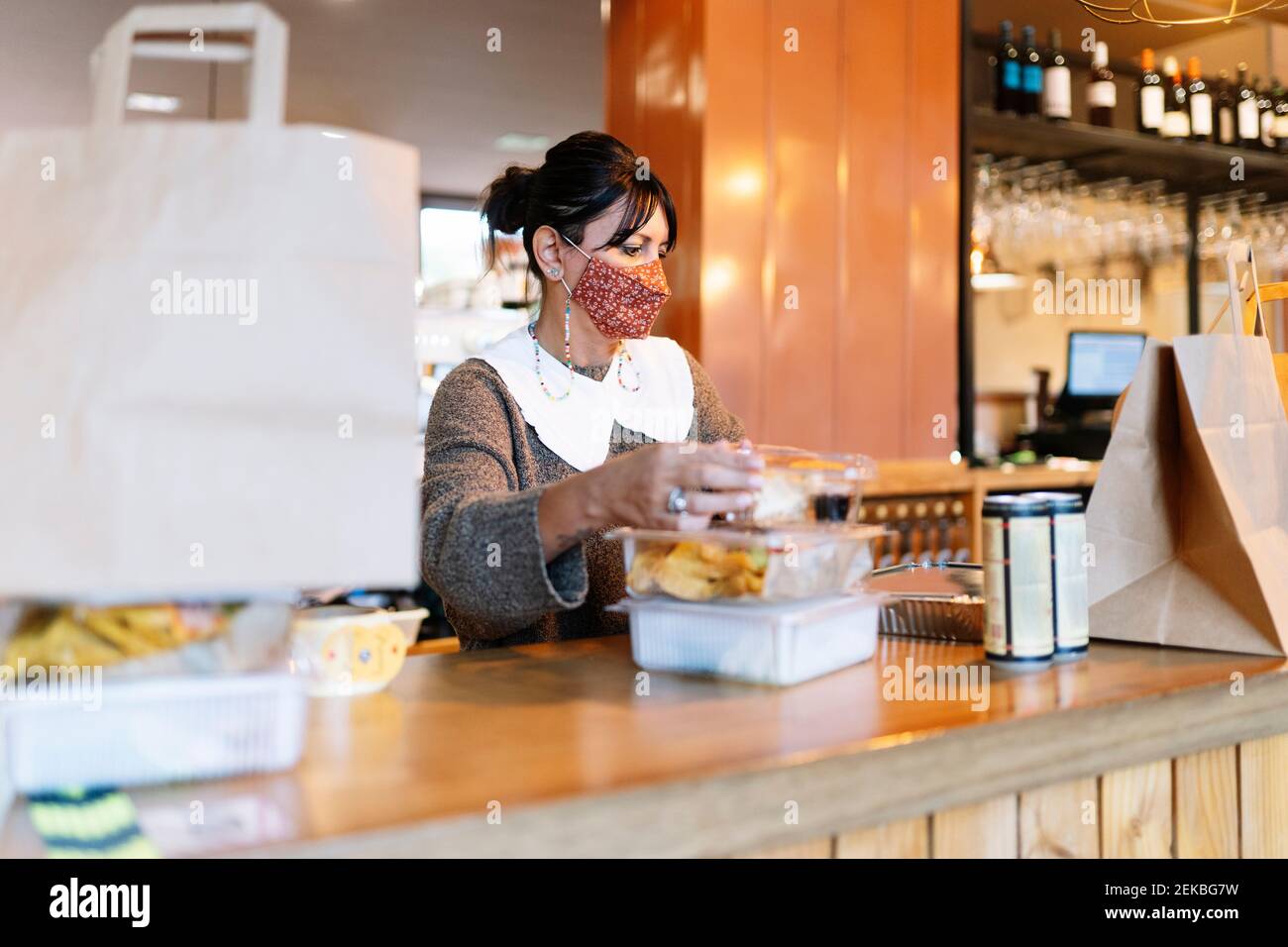 Plastic bag containers hi-res stock photography and images - Alamy