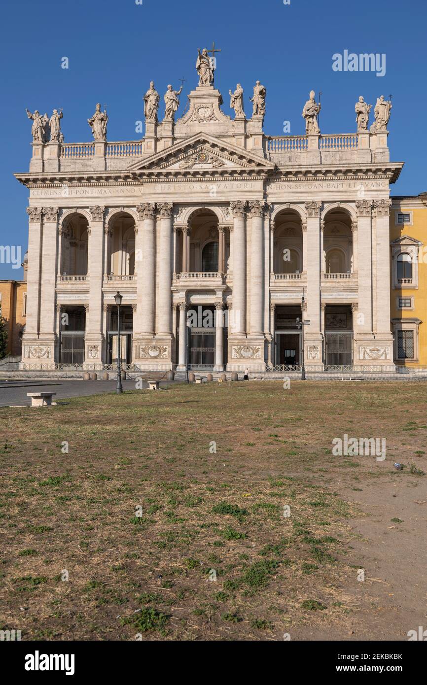 Lateran basilica hi-res stock photography and images - Alamy
