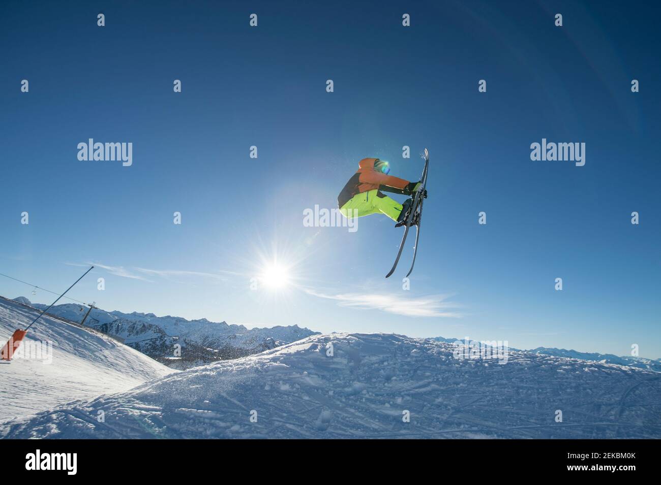 Skier jumping sky hi-res stock photography and images - Alamy