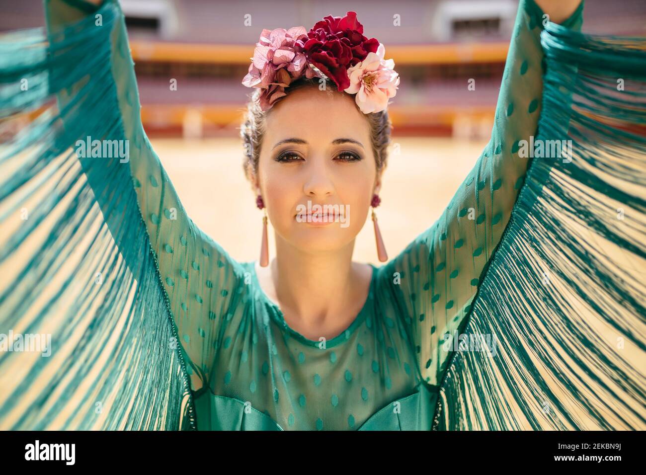 Beautiful woman dancing in sunlight hi-res stock photography and images ...