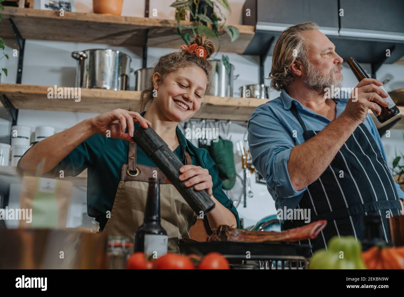 Adding pepper hi-res stock photography and images - Alamy