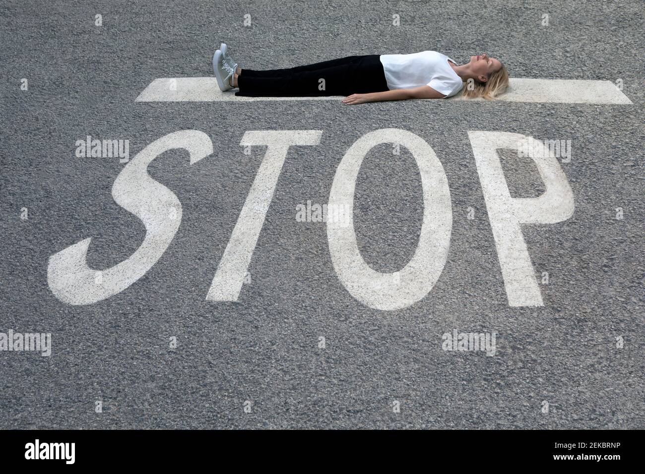 Clothing stop hi-res stock photography and images - Alamy