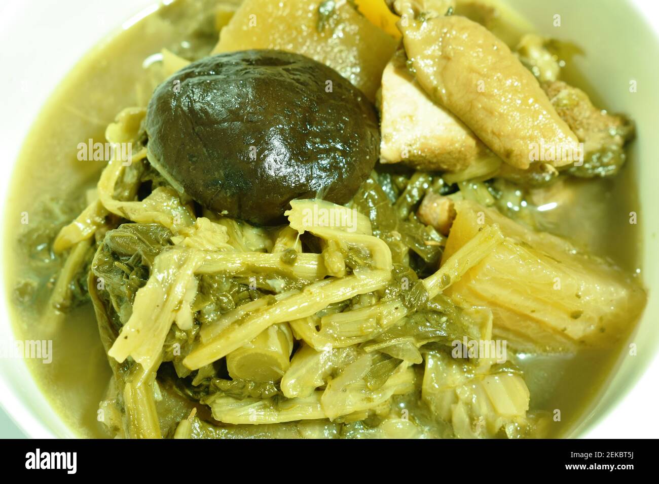 Chinese mixed vegetable stew with chicken meat on bowl Stock Photo - Alamy