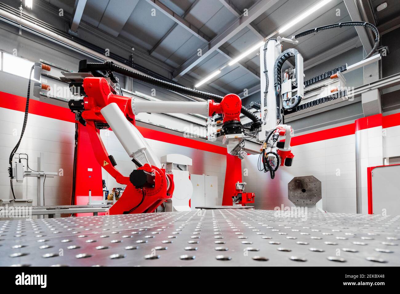 Automatic robotic machinery for welding in factory Stock Photo - Alamy