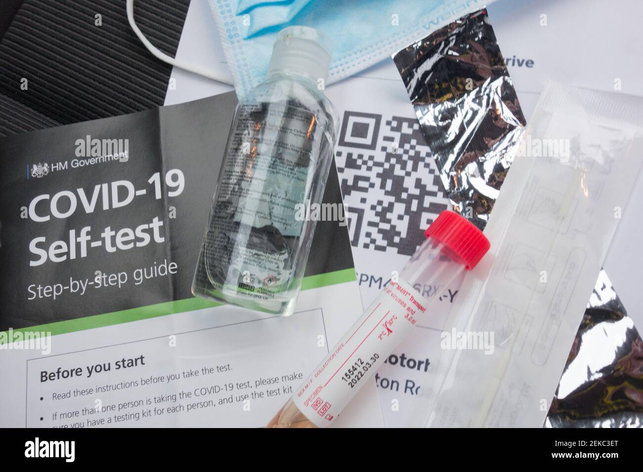 Covid-19 Self-Test Step-by-step guide and paraphernalia Stock Photo - Alamy