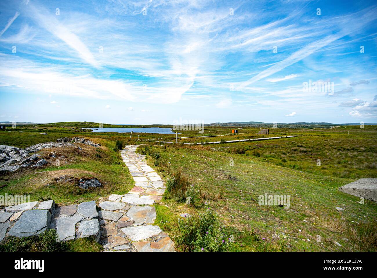 Stone pathway hi-res stock photography and images - Alamy