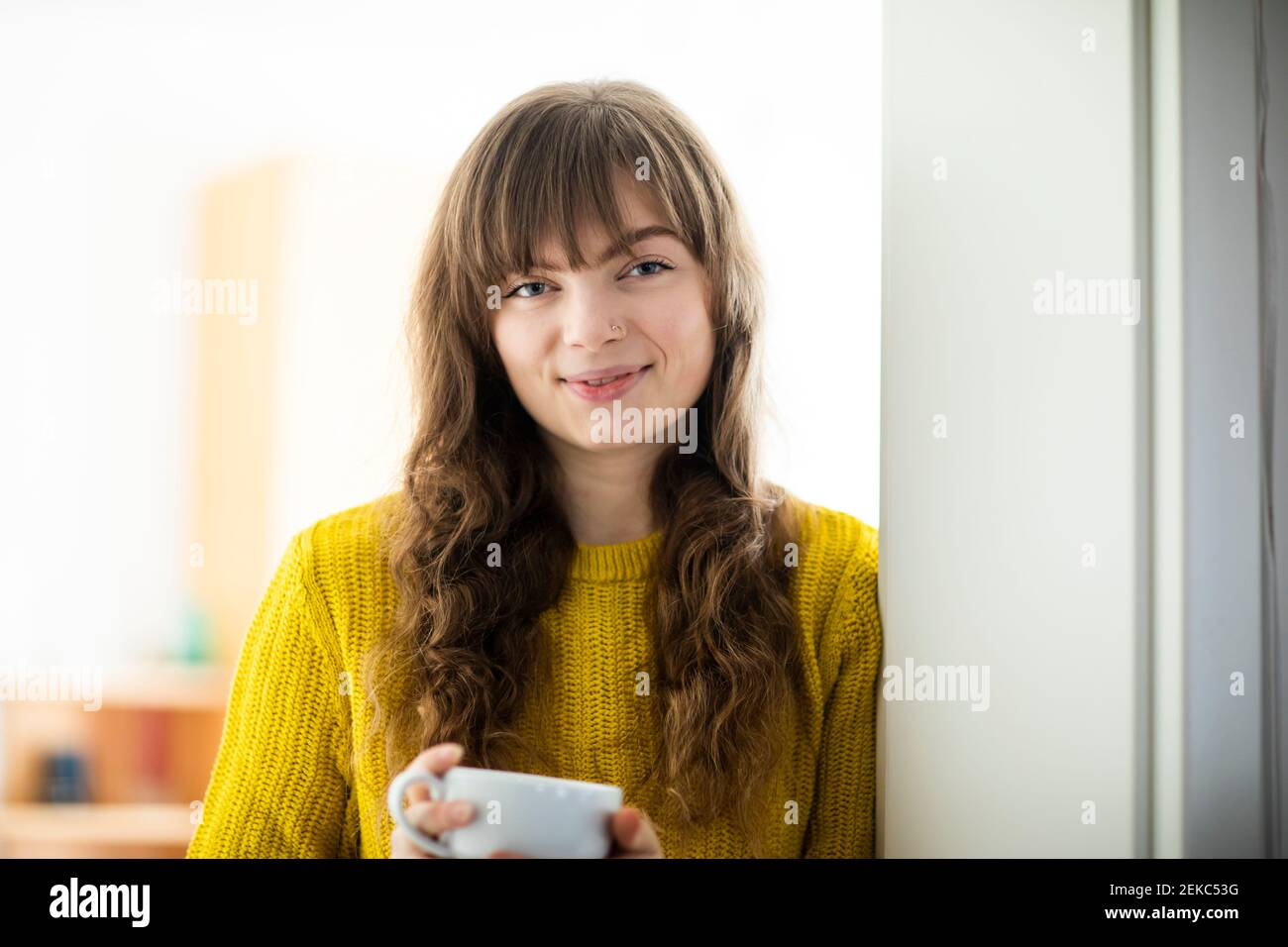 Long yellow cup hi-res stock photography and images - Alamy