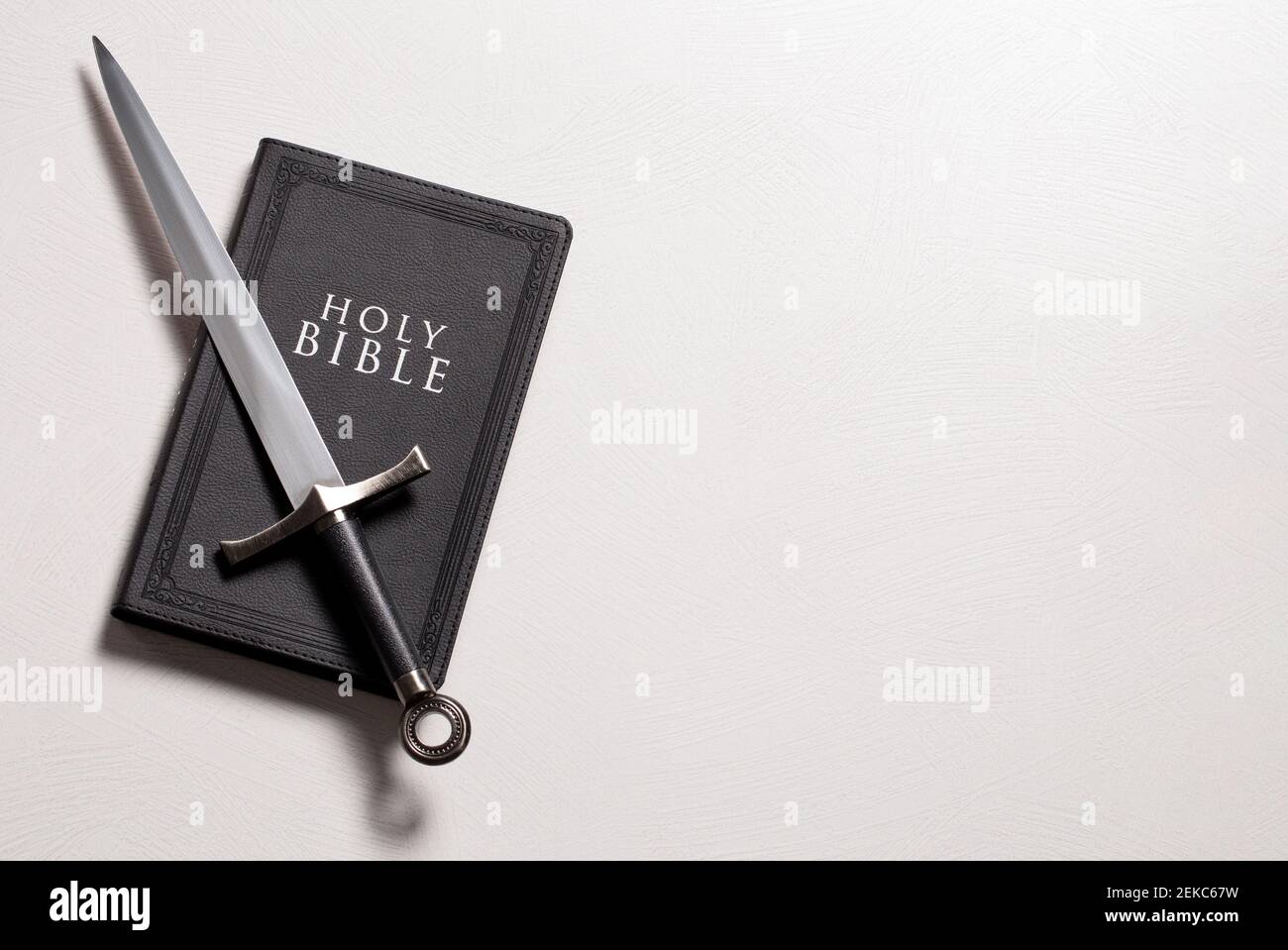 Double edged sword bible hi-res stock photography and images - Alamy
