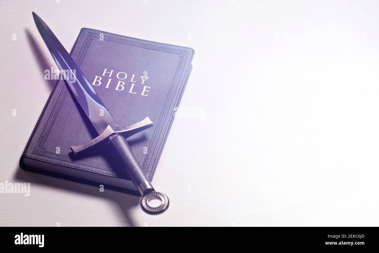 Double edged sword bible hi-res stock photography and images - Alamy