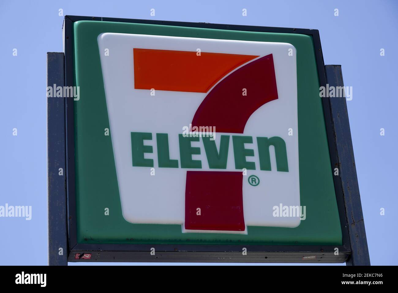 A View Of 7 Eleven Sign Seen In Queens Japanese Retail Major Seven And I