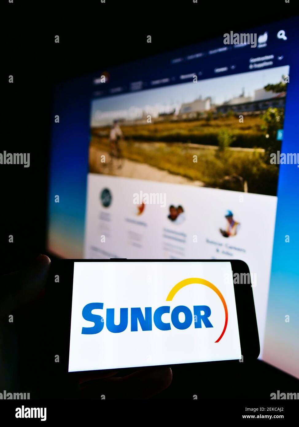 Suncor Logo