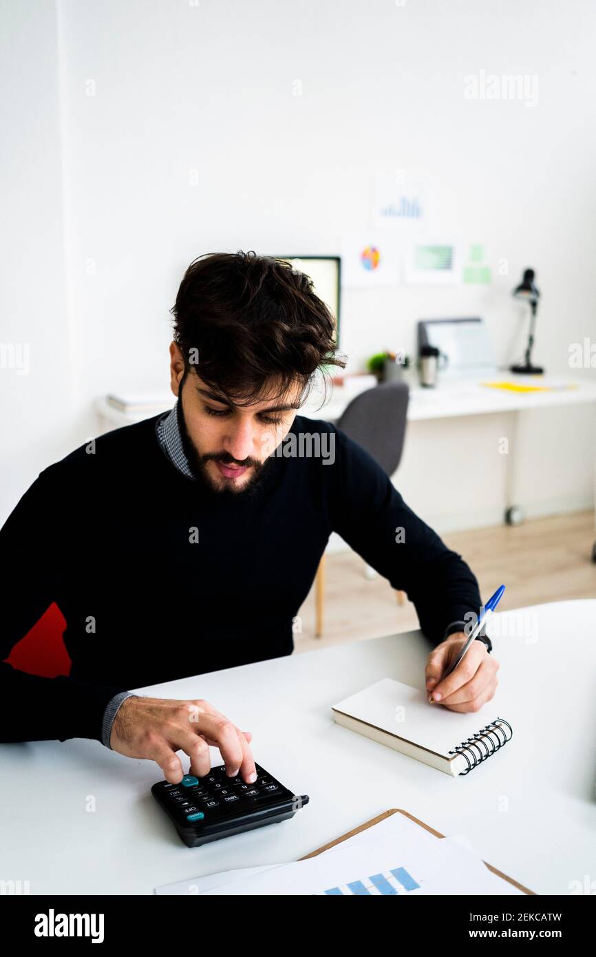 Desk calculator hi-res stock photography and images - Alamy