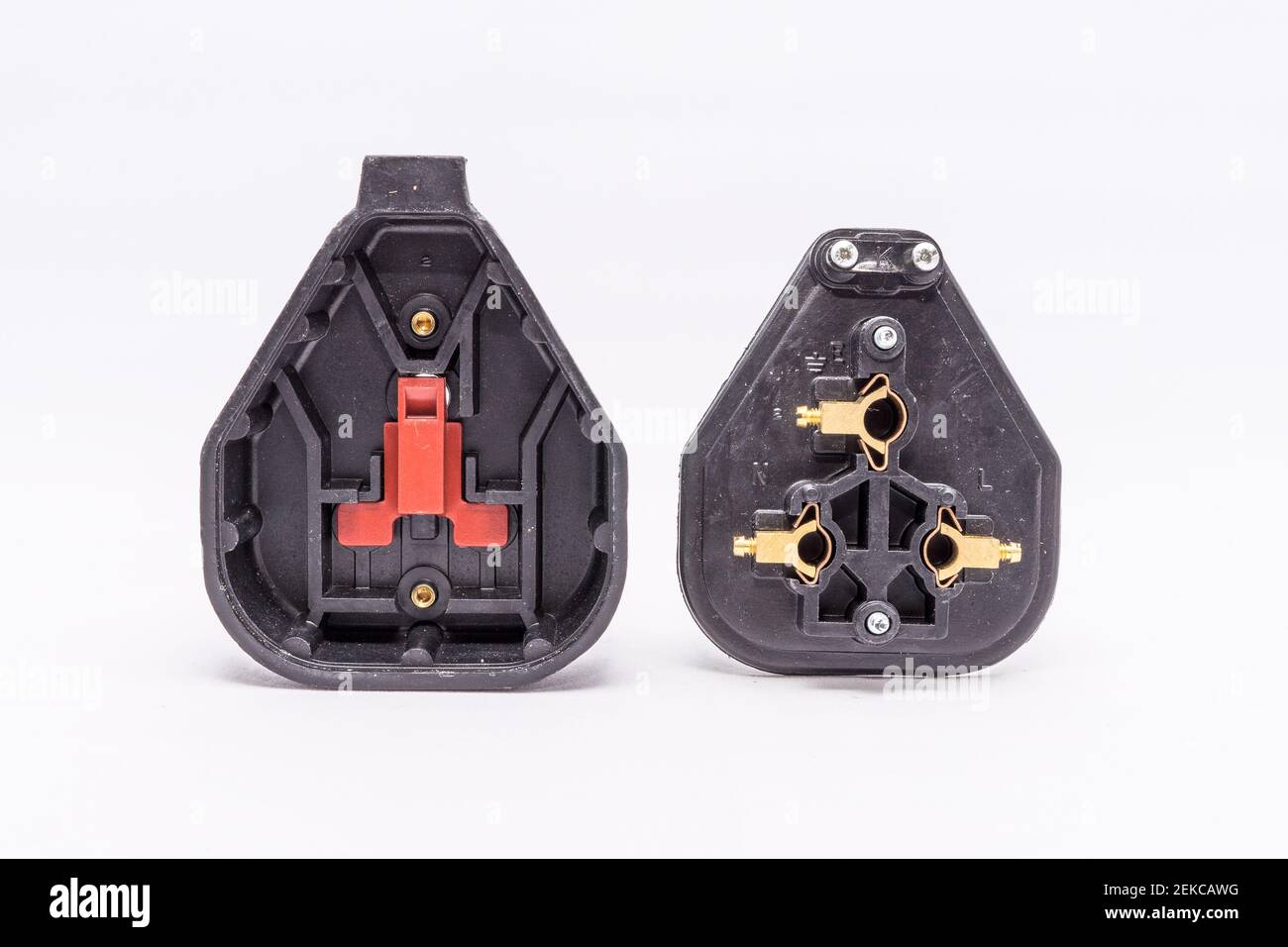 Inside of a 15 amp socket showing the connectors Stock Photo - Alamy