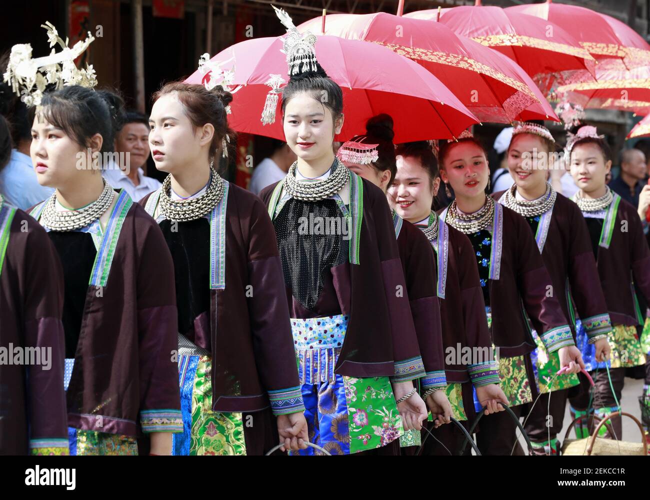 People of Zhuang ethnic minority celebrate the Tiaoshui Festival (Water ...