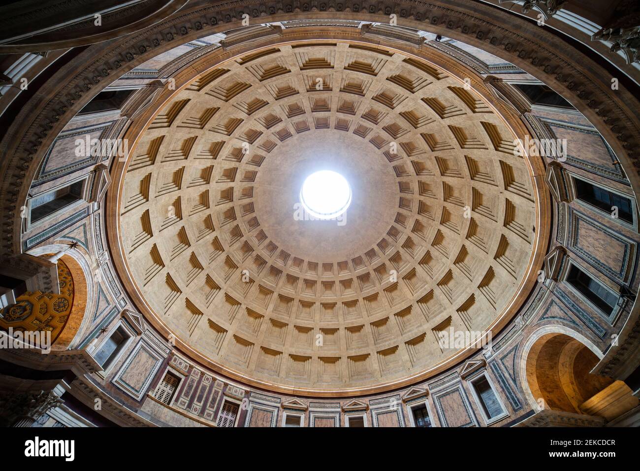 Interior dome hi-res stock photography and images - Alamy