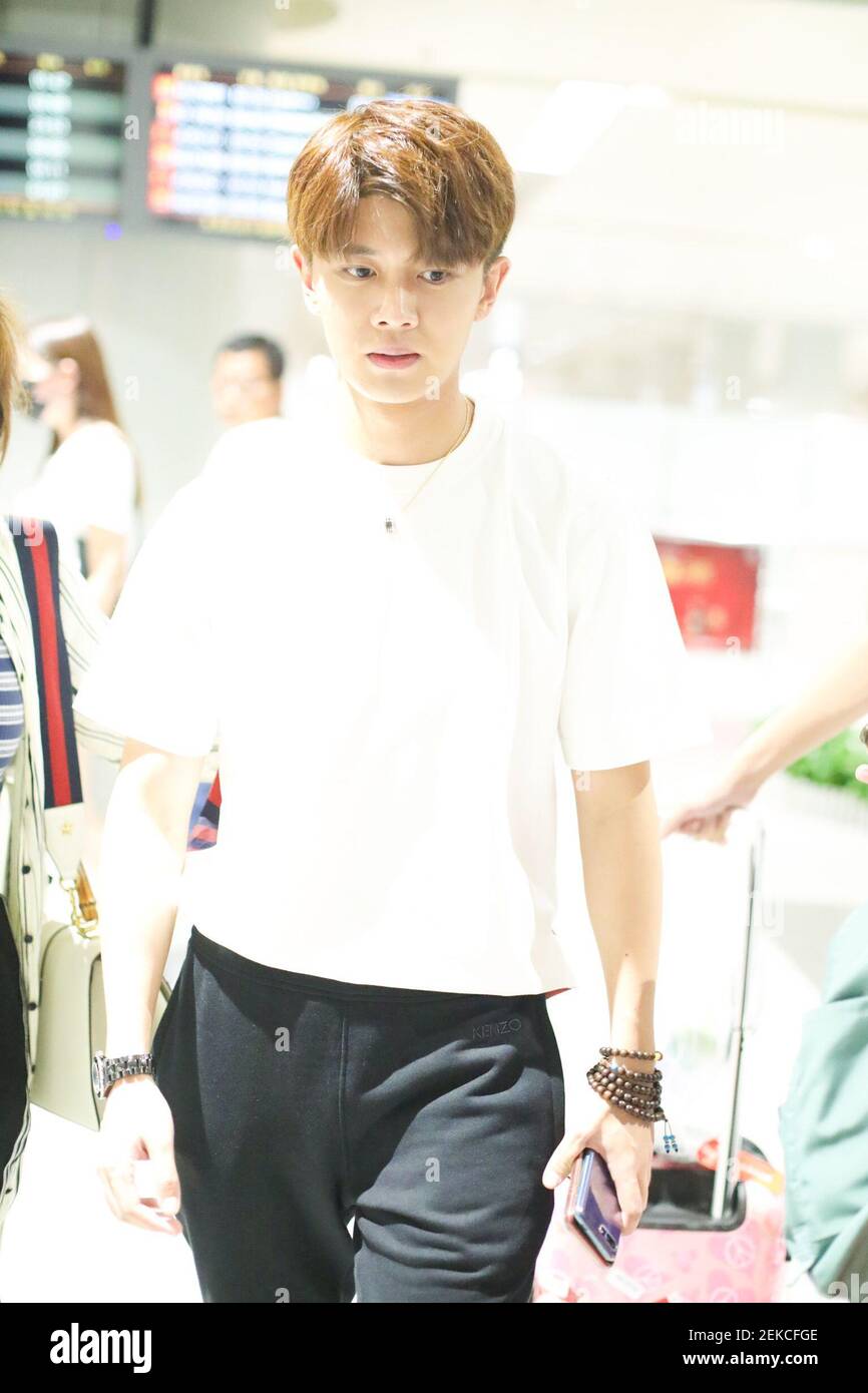 --FILE--Chinese actor Ren Jialun, also known as Allen Ren, shows up ...