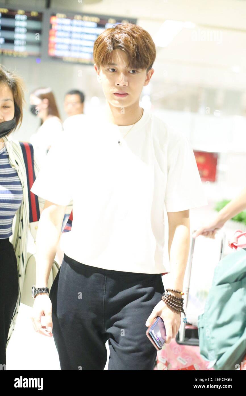 --FILE--Chinese actor Ren Jialun, also known as Allen Ren, shows up ...