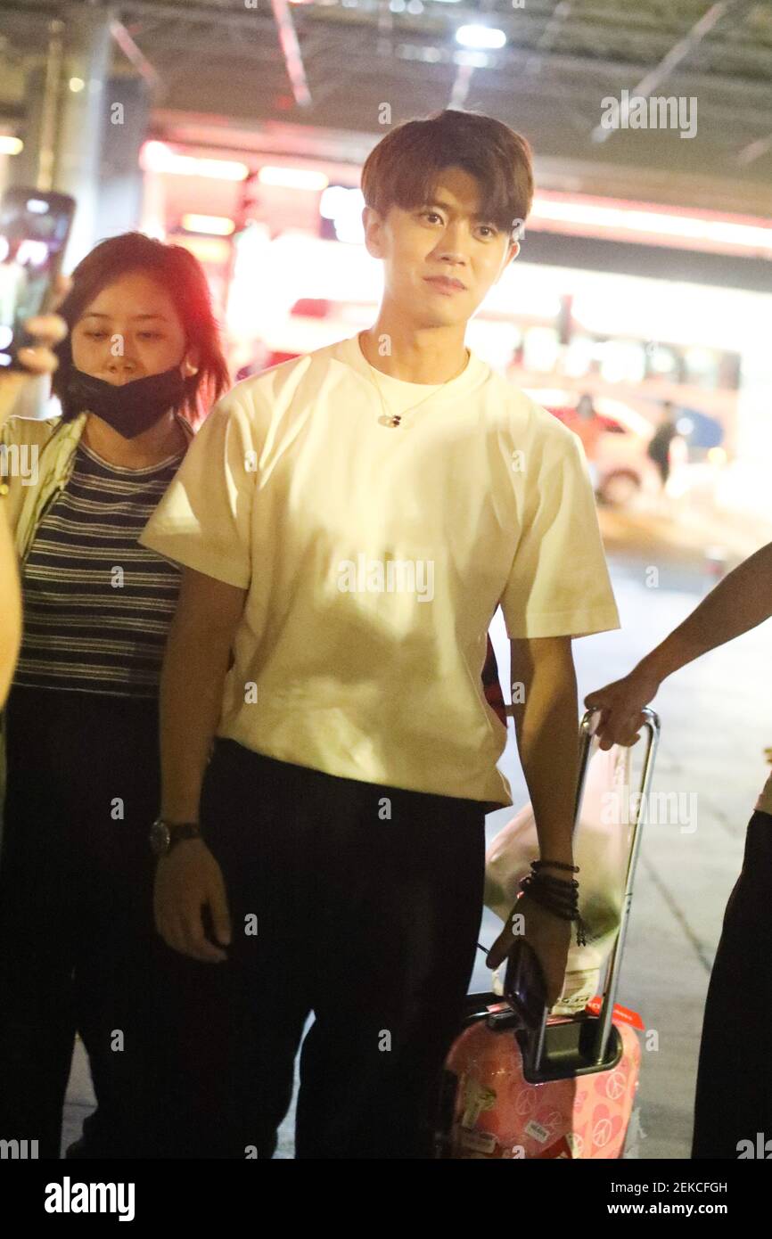 --FILE--Chinese actor Ren Jialun, also known as Allen Ren, shows up ...