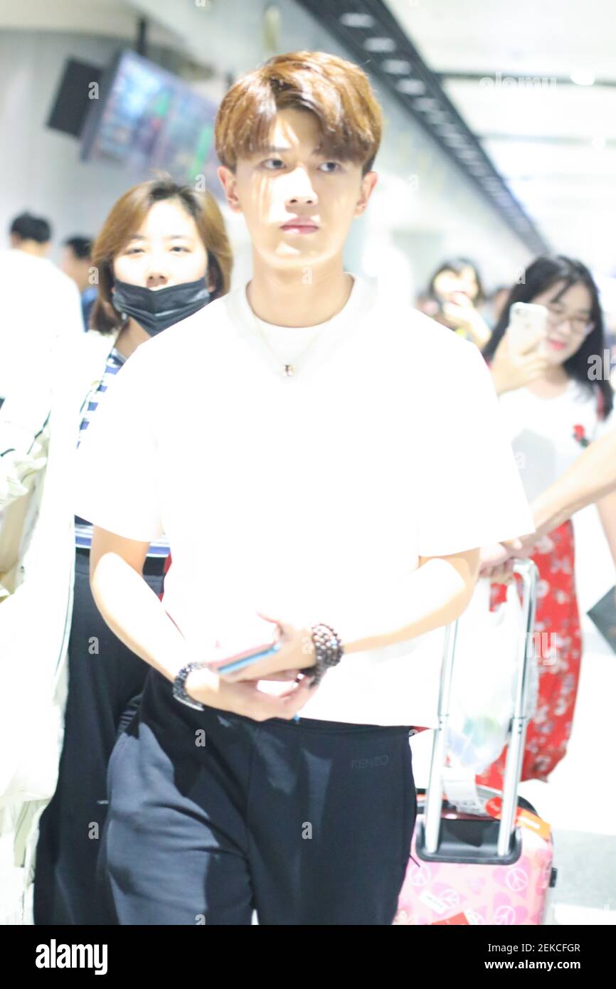 --FILE--Chinese actor Ren Jialun, also known as Allen Ren, shows up ...