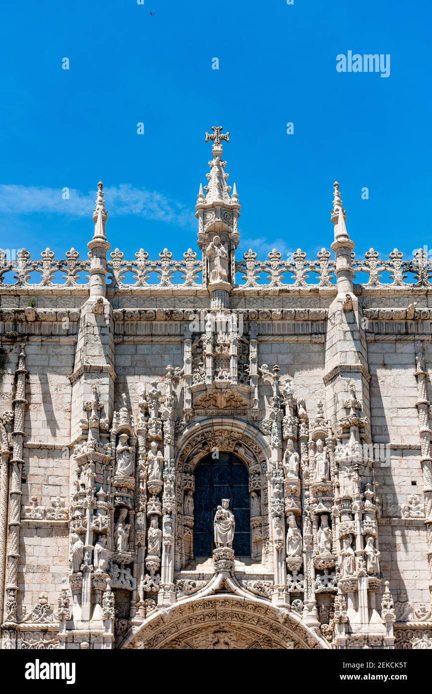 Exterior jernimos monastery hi-res stock photography and images - Alamy