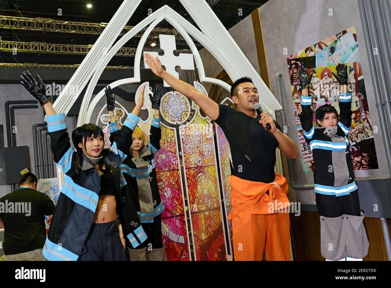 ACG lovers go to and enjoy themselves at the Bilibili World 2020, an ...