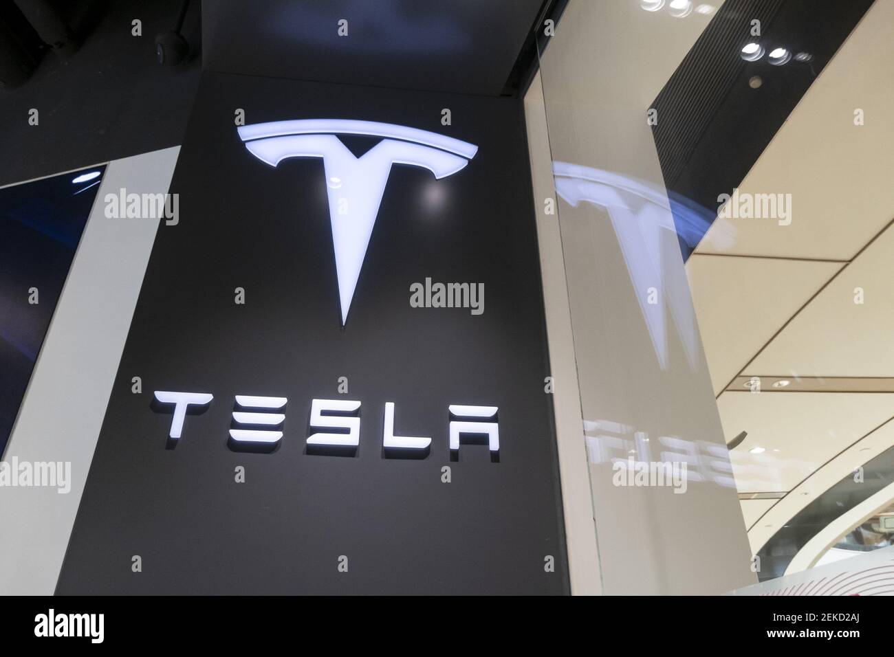 SHANGHAI, CHINA - AUGUST 11, 2020 - Air drop boxes, large and small ...