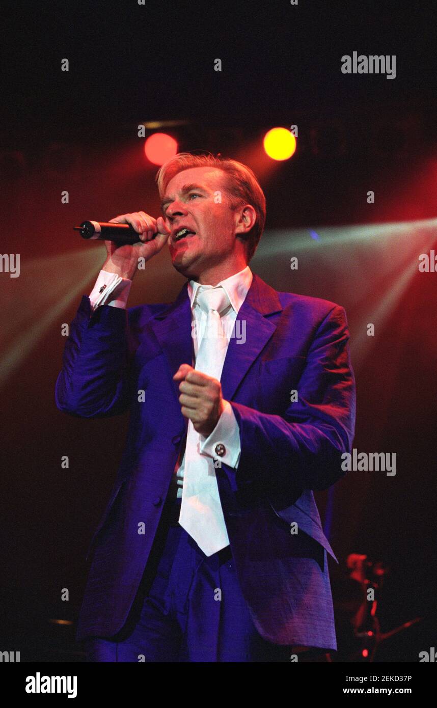 Martin fry and abc hi-res stock photography and images - Alamy