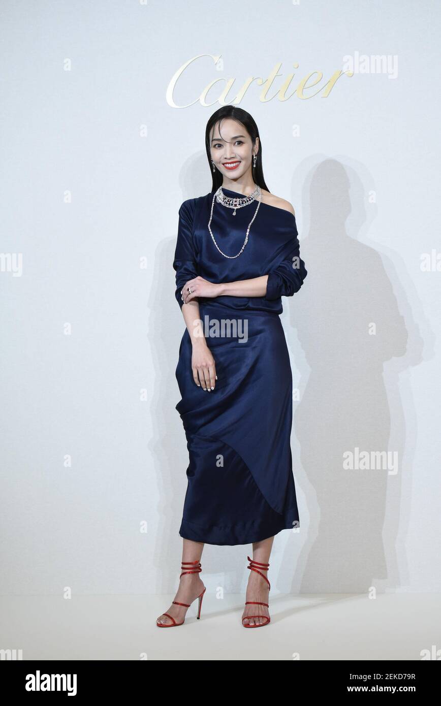 Taiwanese former news anchor Patty Hou stands for Cartier jewelery ...