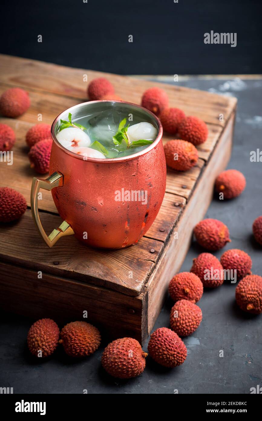 Chinese mule hi-res stock photography and images - Alamy