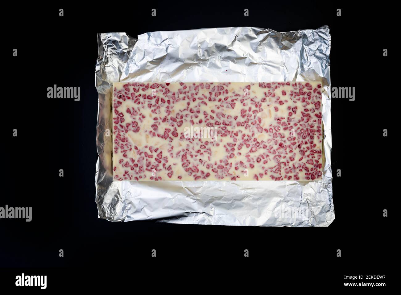 Silver foil block texture hi-res stock photography and images - Alamy