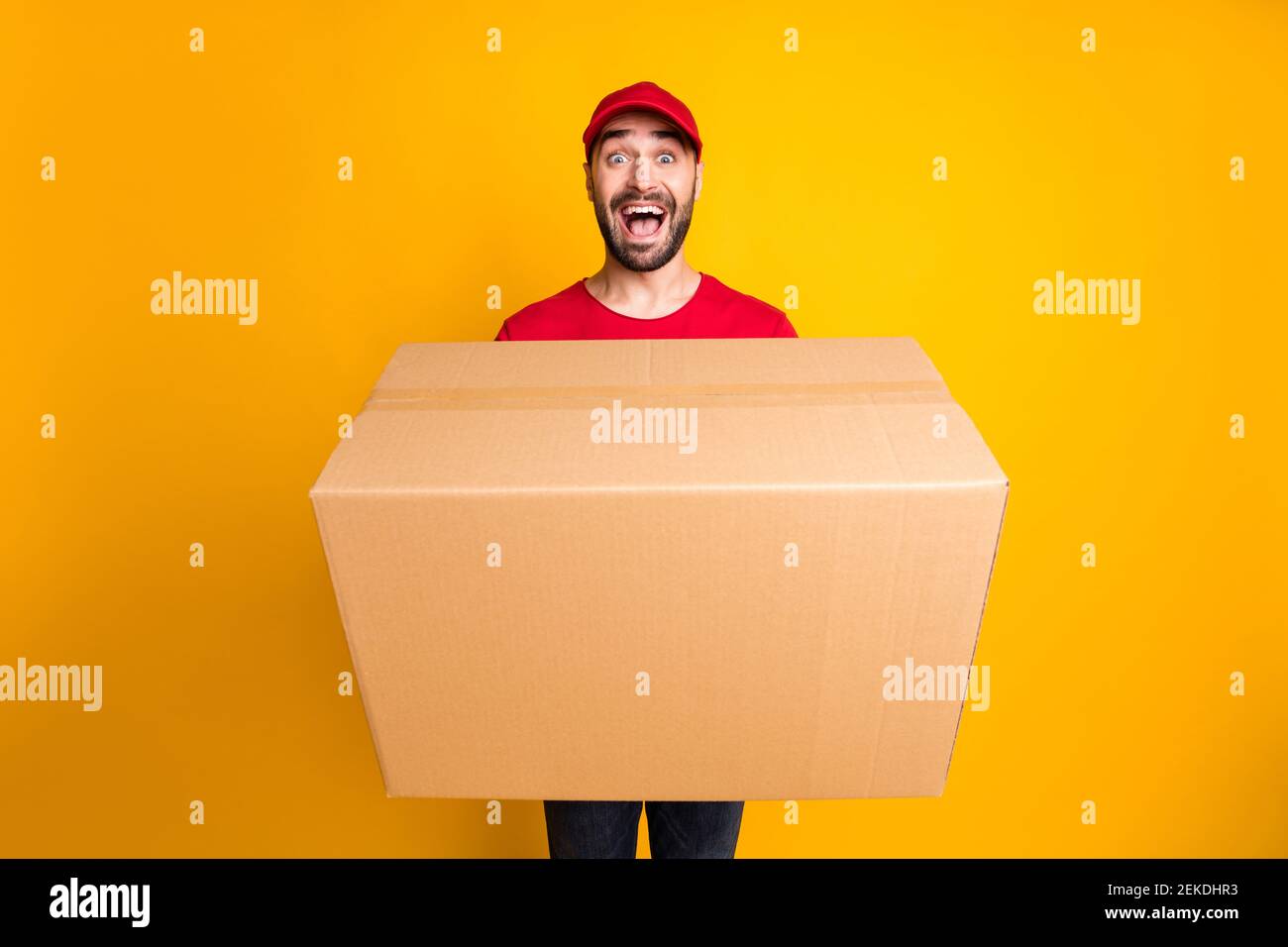 Delivery man parcel bringing hi-res stock photography and images - Alamy