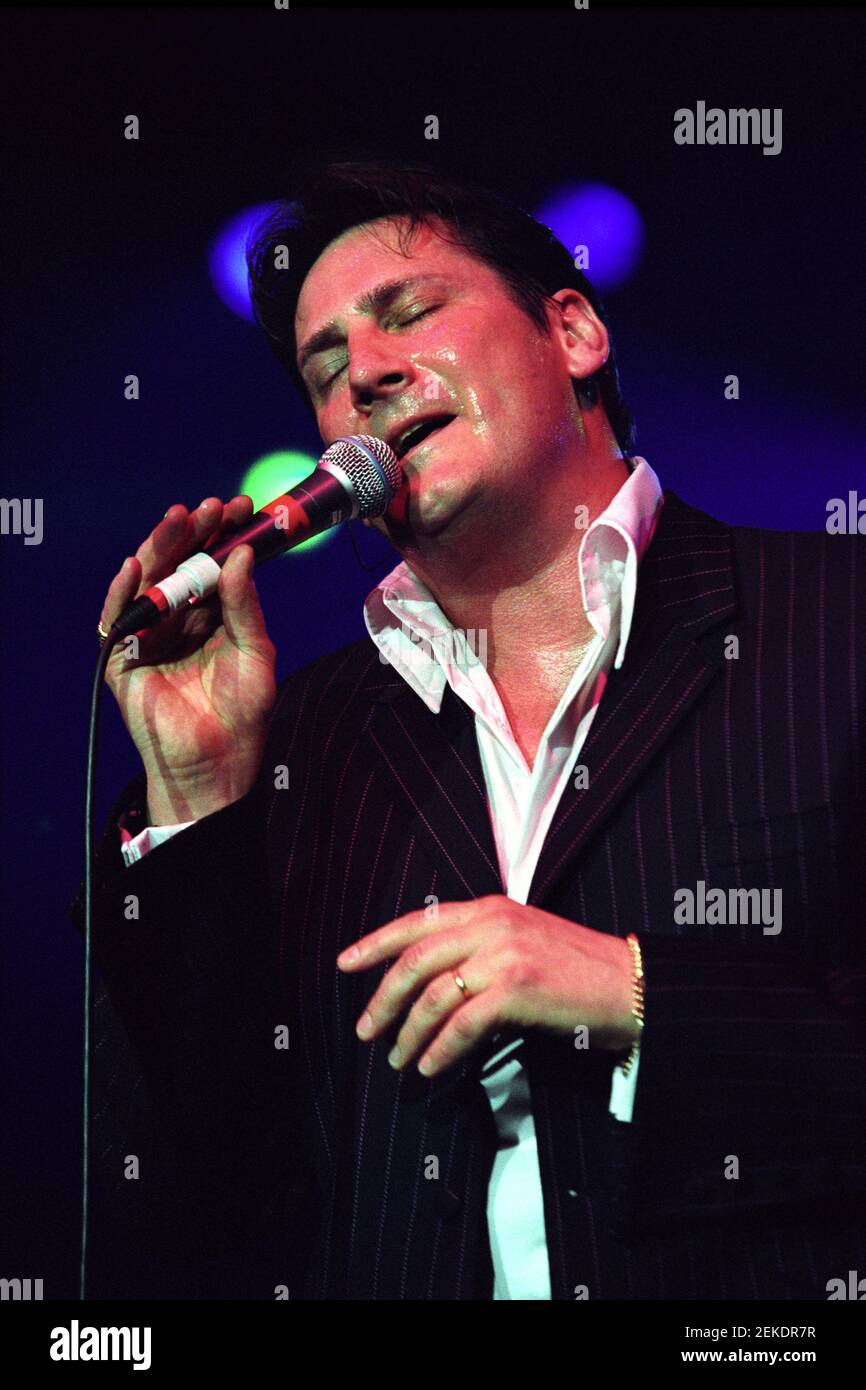 Tony Hadley High Resolution Stock Photography and Images - Alamy