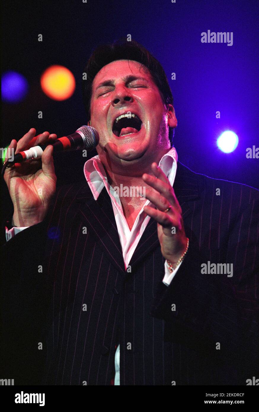 Tony hadley new romantic hi-res stock photography and images - Alamy