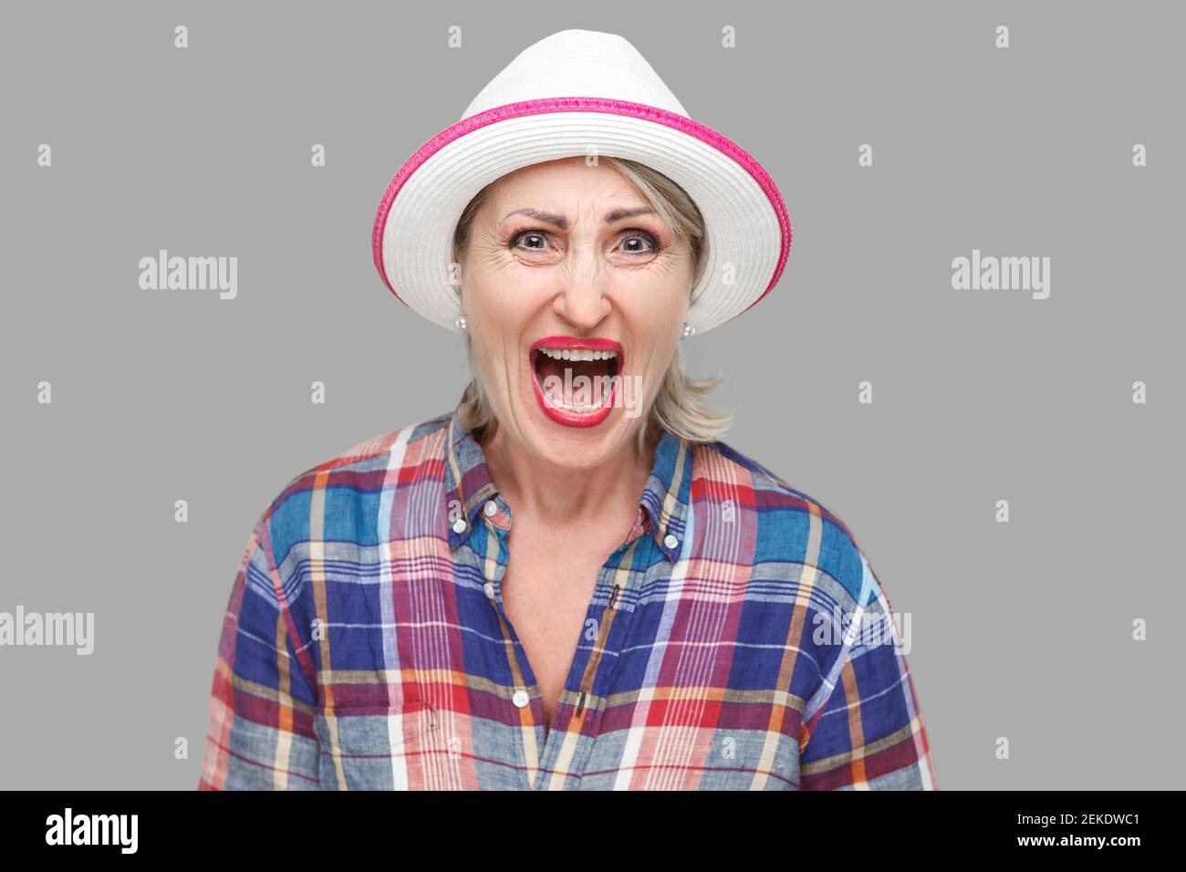 Grand mother mother argue hi-res stock photography and images - Alamy