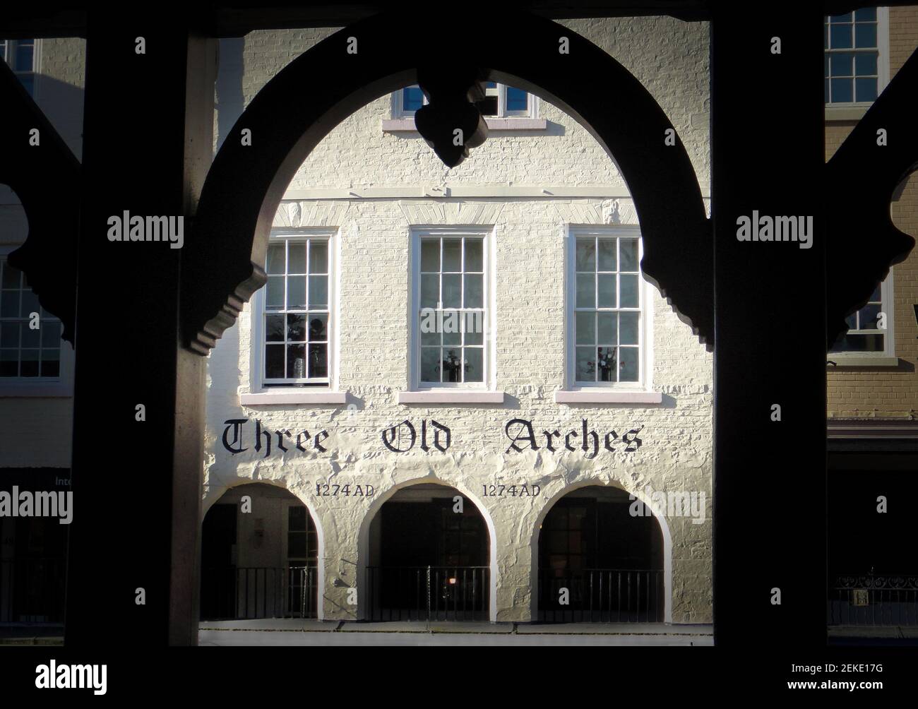 Timber arches hi-res stock photography and images - Alamy